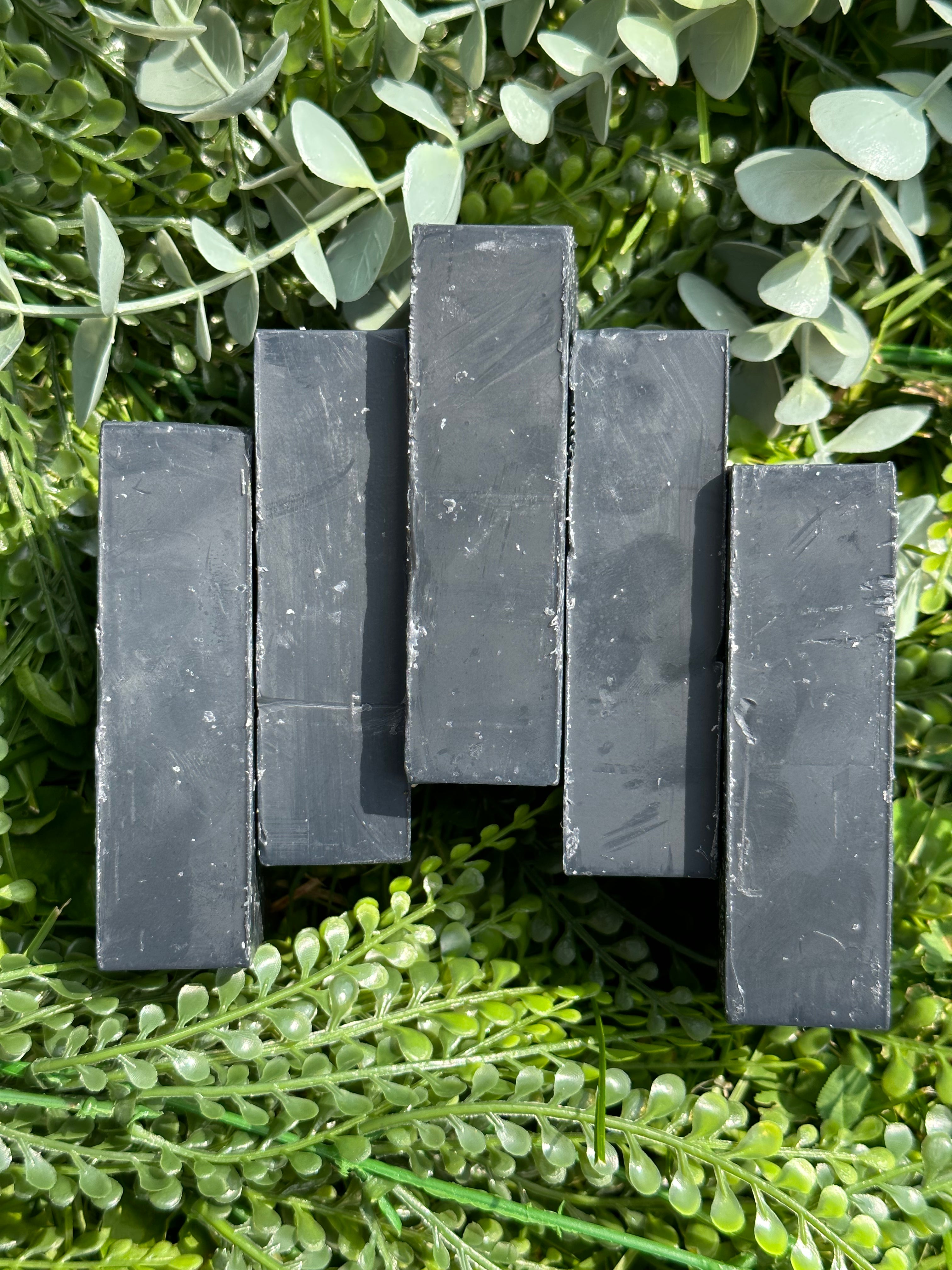 Pack de 05 savons - charbon activé – AYTA NATURALS